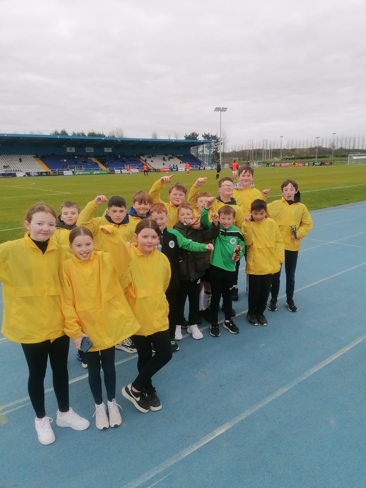 Mooncoin Celtic u12 players on duty in the RSC – Mooncoin Celtic FC